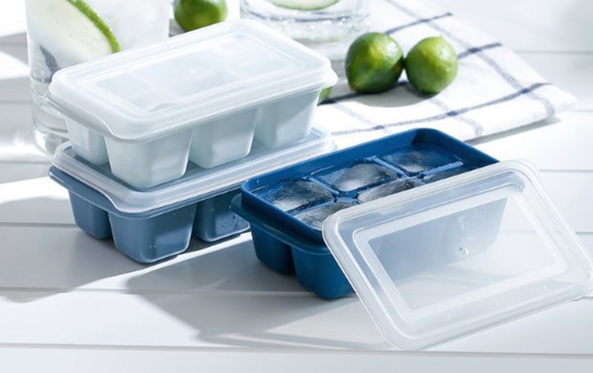 Jesto Pig | Japan Frost Mountain ice box with lid, plastic ice tray ...